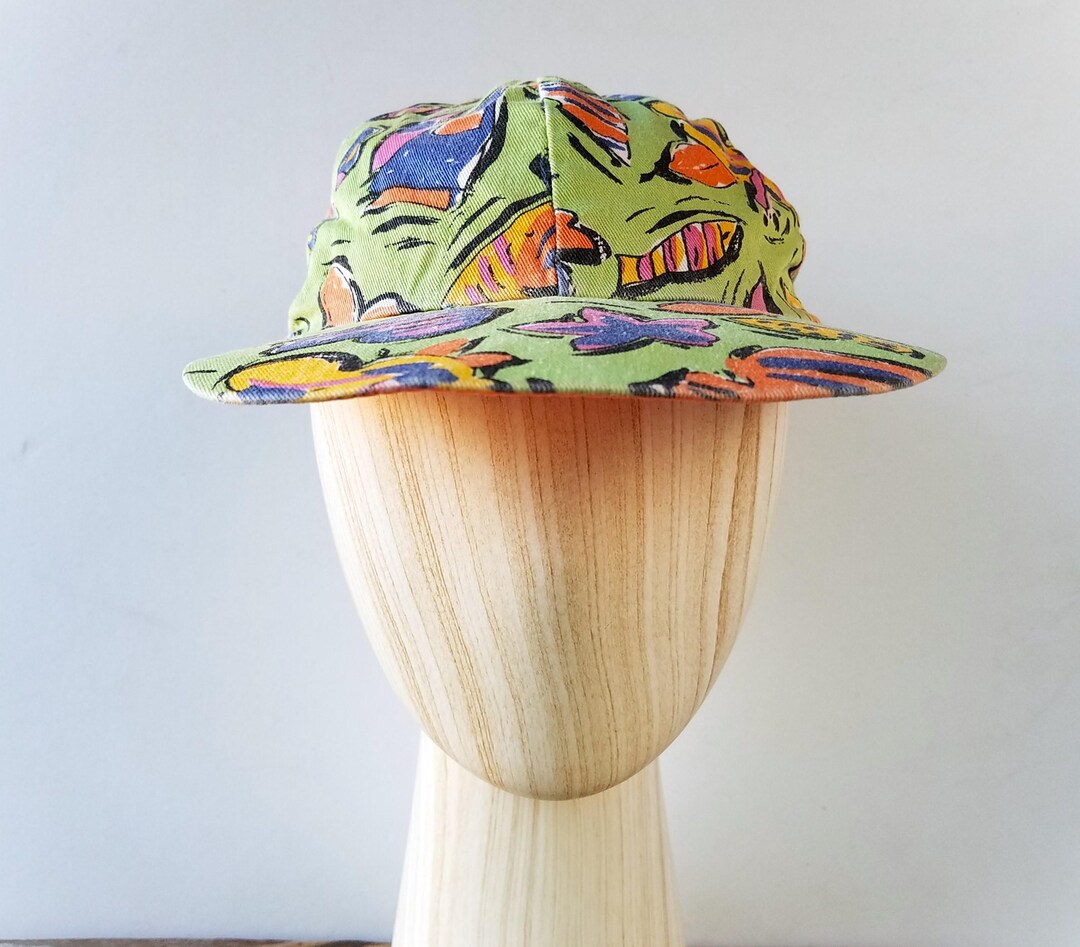 Vintage Reversible Abstract Beach Shapes & Peach Neon Cycling Painter ...