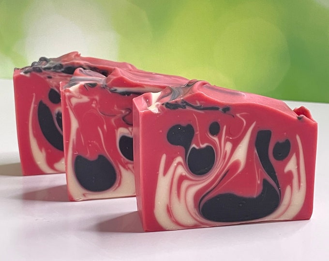 Black Raspberry Vanilla Handmade Artisan Soap / Cold Process Soap ...