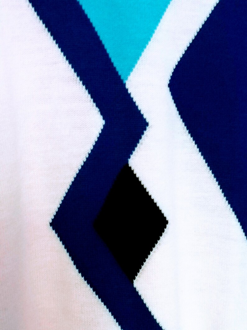 Geometric Pattern Stright Knitted Sweater White Vintage Jumper With ...