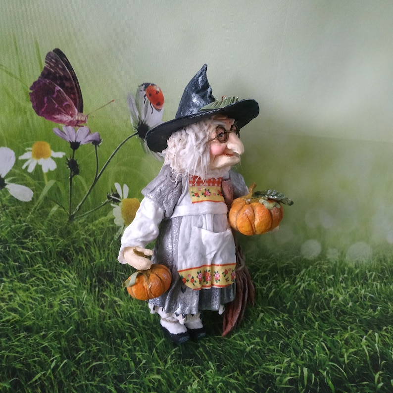 Muñeca de bruja de algodón hecha a mano: Julia, decoración de Halloween - Etsy España