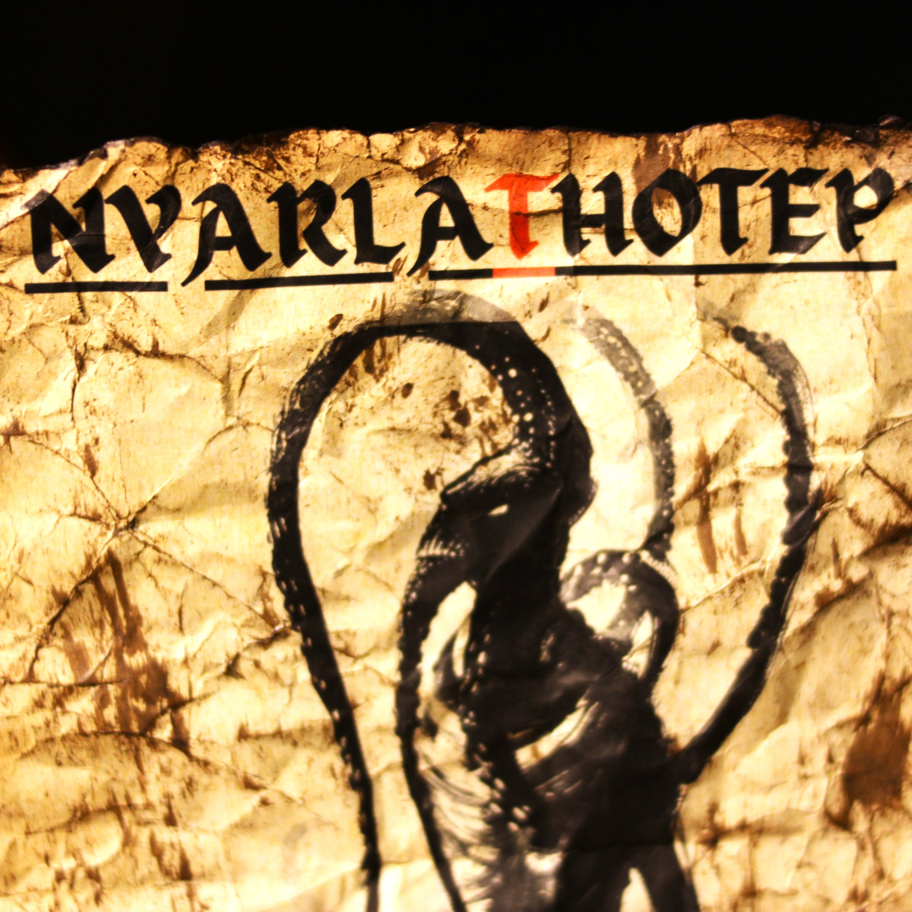Handcraft Scroll: Nyarlathotep, the Crawling Chaos, Lovecraftian Horror ...