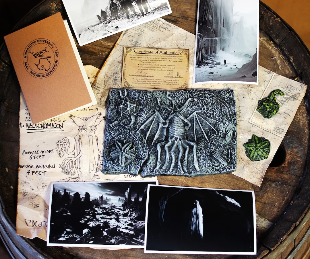 Miskatonic University, Lovecraft Prop, Antartic Expedition, Elder Thing ...