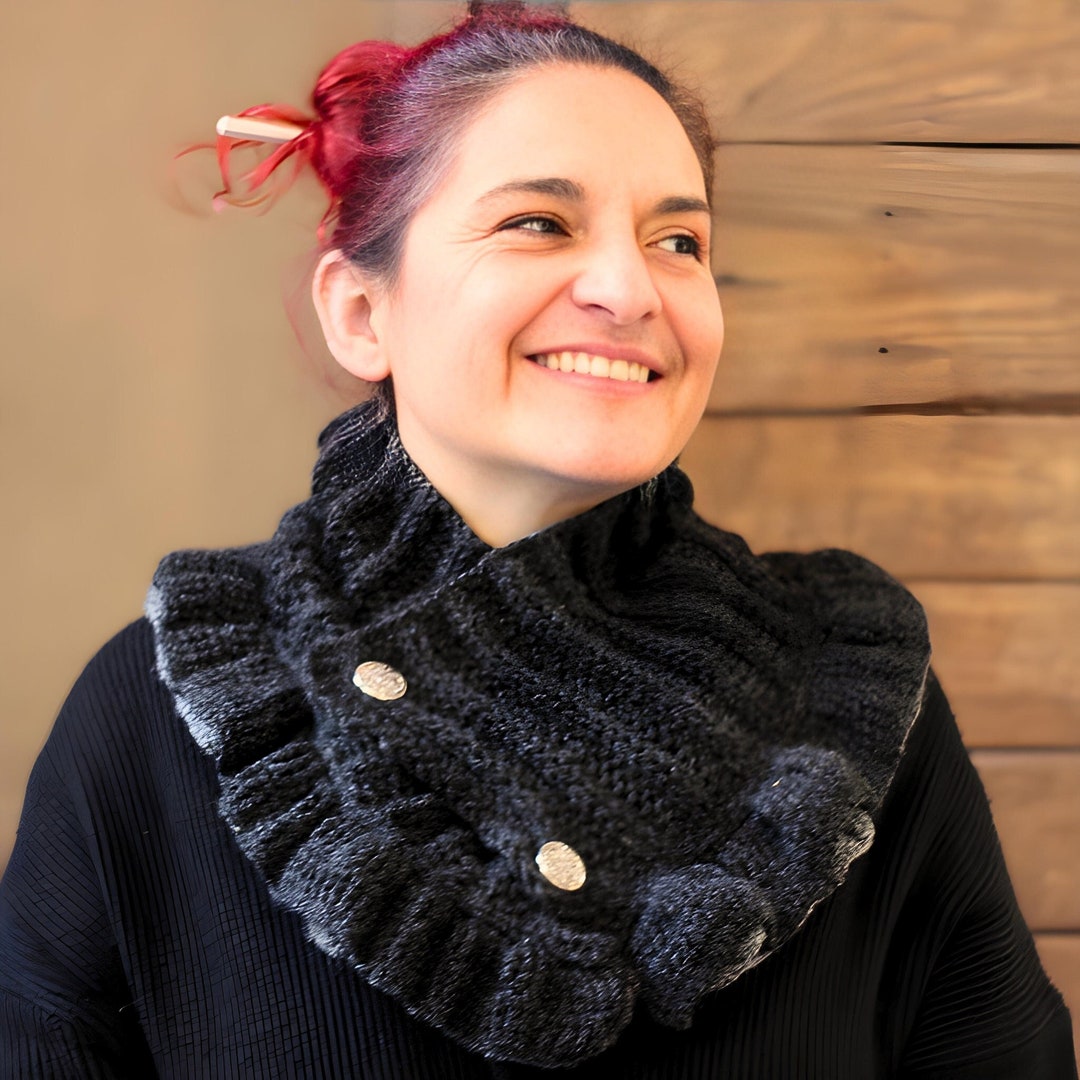 Goth Neck Warmer, Victorian Scarf, Dark Snood, Knitted Dark, Elegant ...
