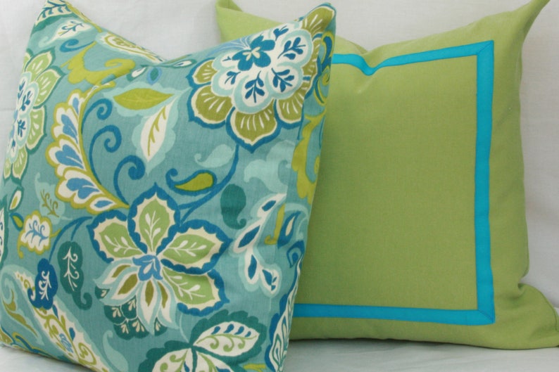 Teal Green & White Floral Decorative Throw Pillow. 18 X | Etsy