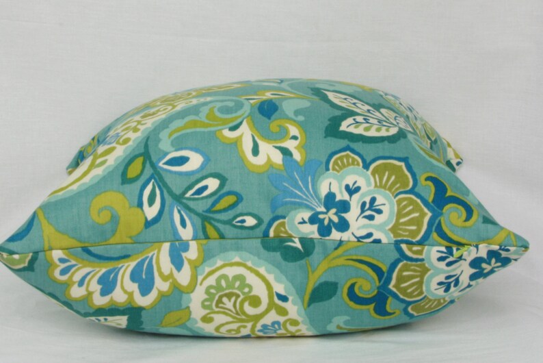 Teal Green & White Floral Decorative Throw Pillow. 18 X | Etsy