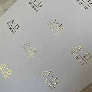 Gold Foil Sticker Label Modern Round Foil Favor Envelope Labels Gold ...