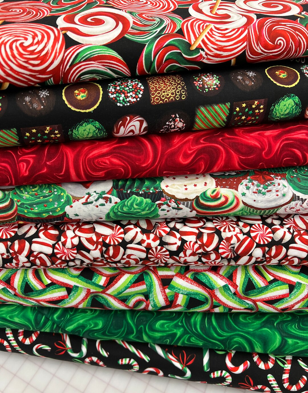 Holiday Sweet Treats FABRIC BUNDLE - 100% Cotton Quilt Shop Quality ...