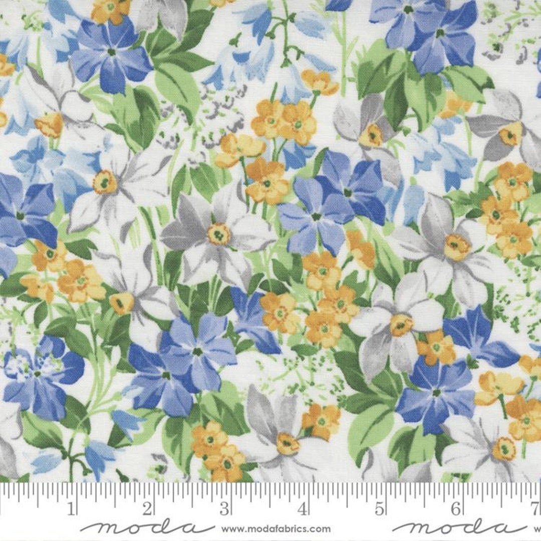 Summer Breeze Flower Garden White 33681-11 by Moda 100% Cotton - Etsy