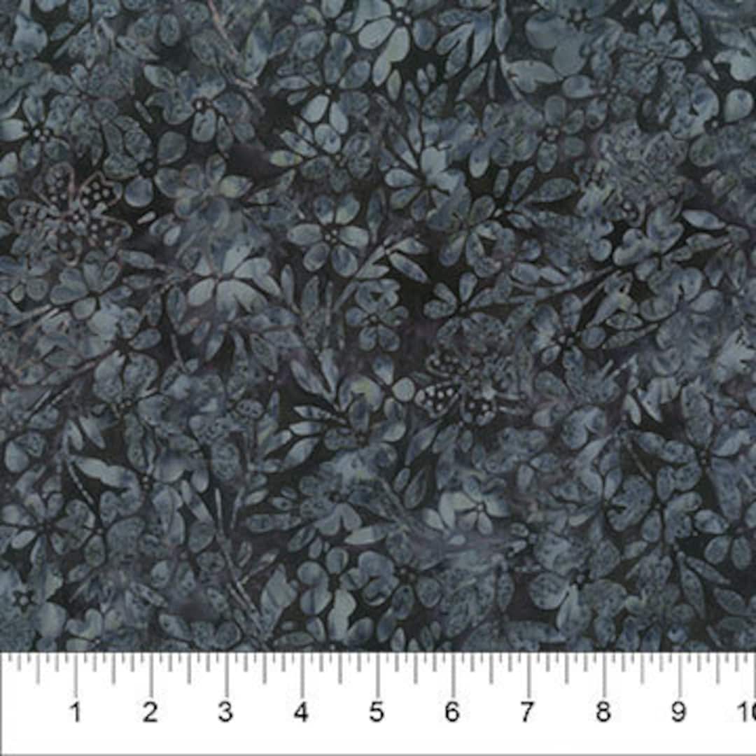 Pearls Wild Daisies Smoke Batik 80996-98 by Banyan Batiks 100% Cotton ...