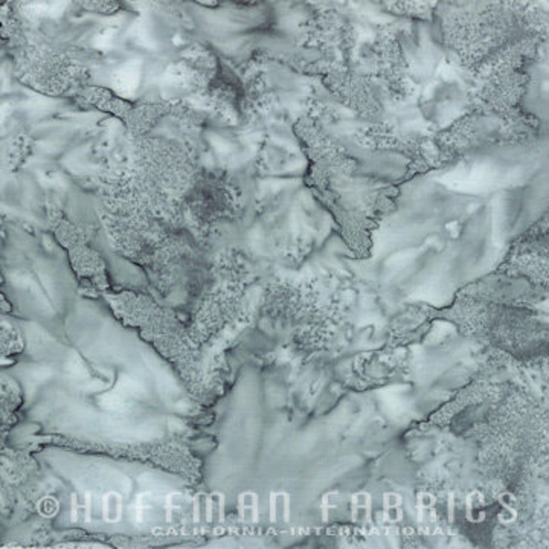 Hoffman Batiks HALF YARD December Gray Batik 1895-597 Bali Hand Dyed ...