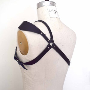Laika Asymmetrical Strappy Black Leather Shoulder Harness, Mens Body ...
