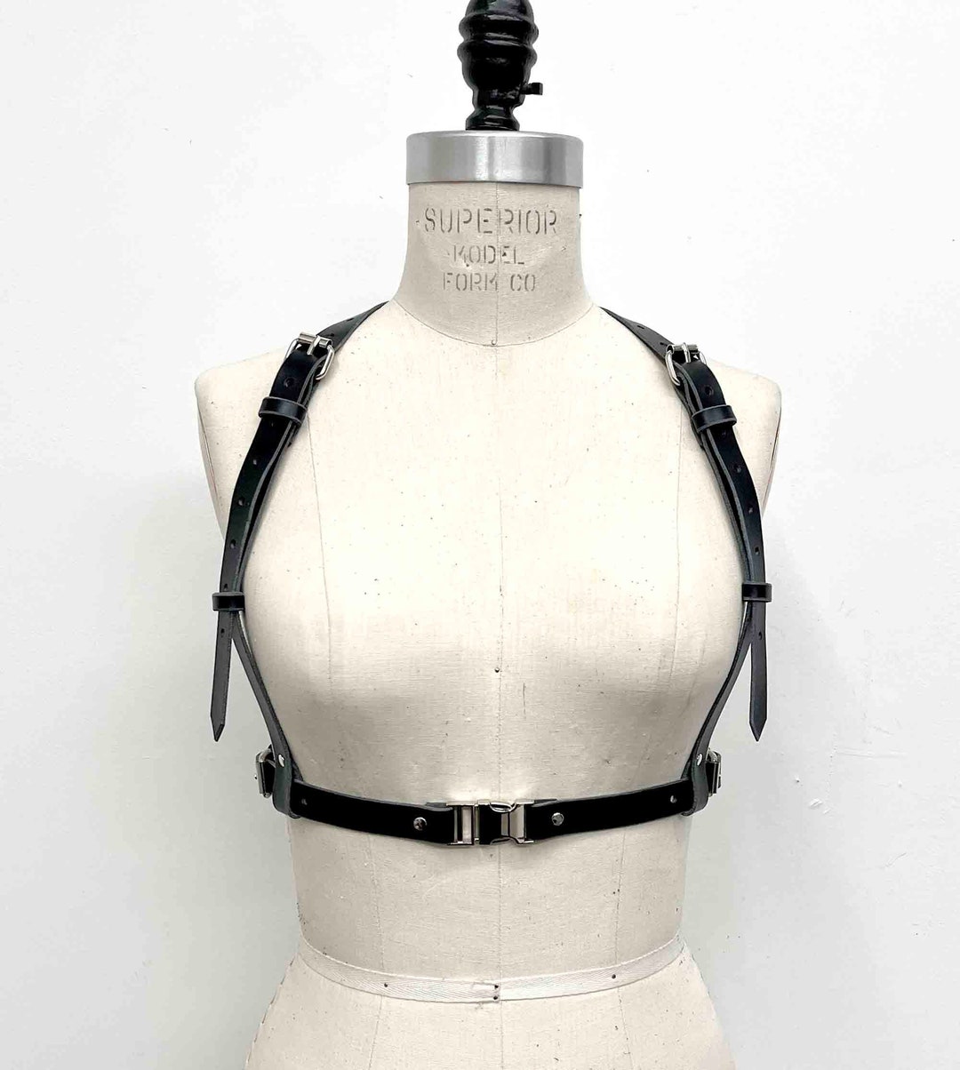 Jay Simple Leather Chest Harness, Womens Body Harness, Adjustable Waist ...