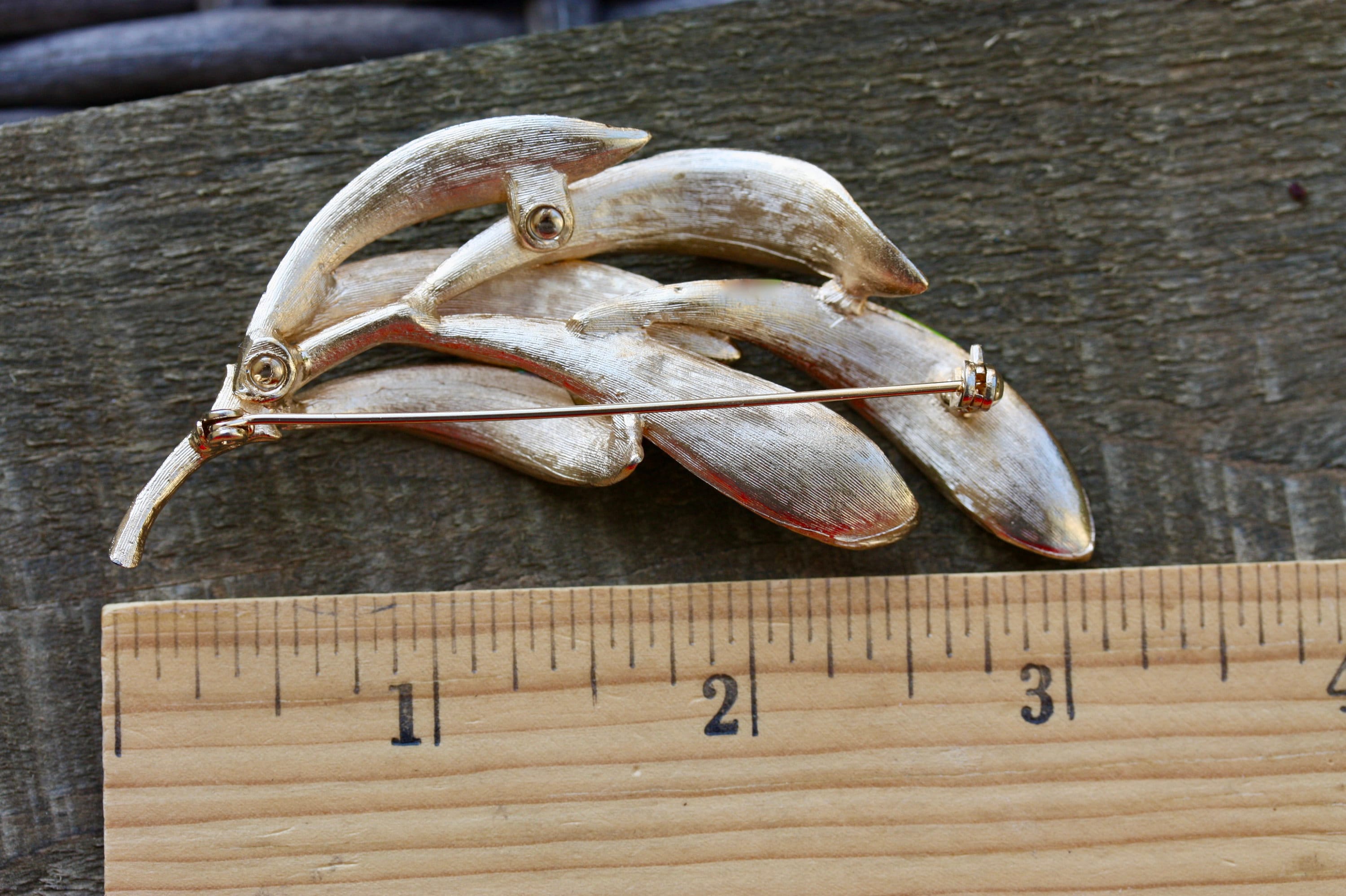 Revised, Modernized, Upcycled Vintage Hand Painted Green Leaves Pin - Etsy