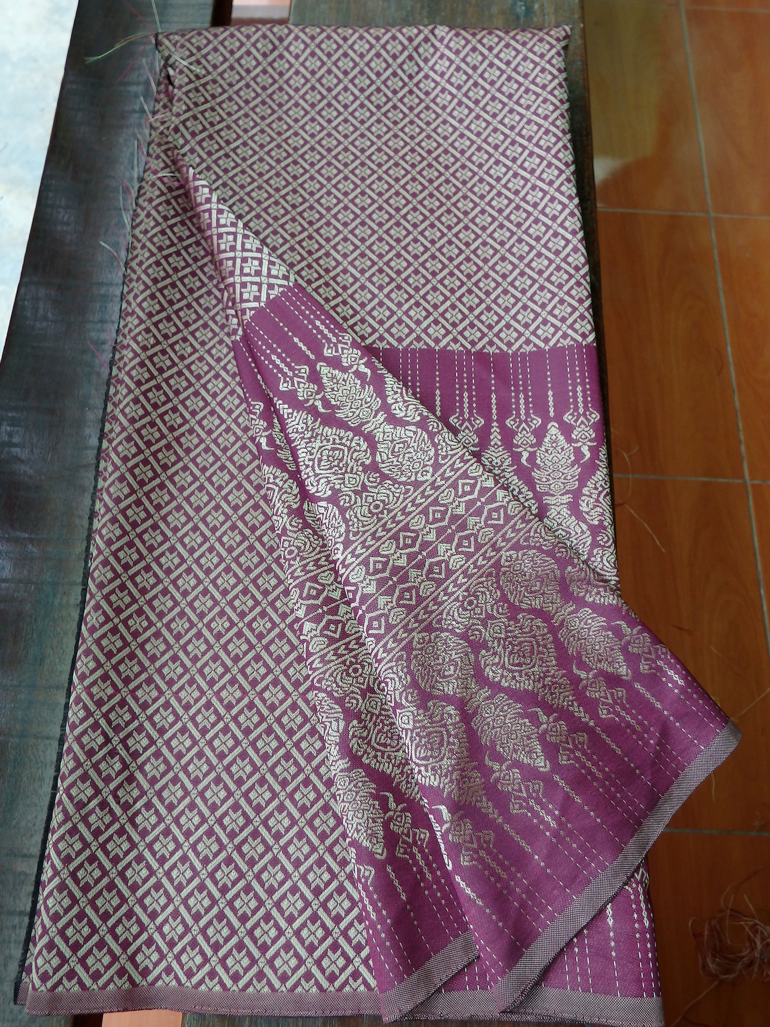 Longyi Silk a Mix Sarong Silk Dhoti Pareo Lavalava - Etsy