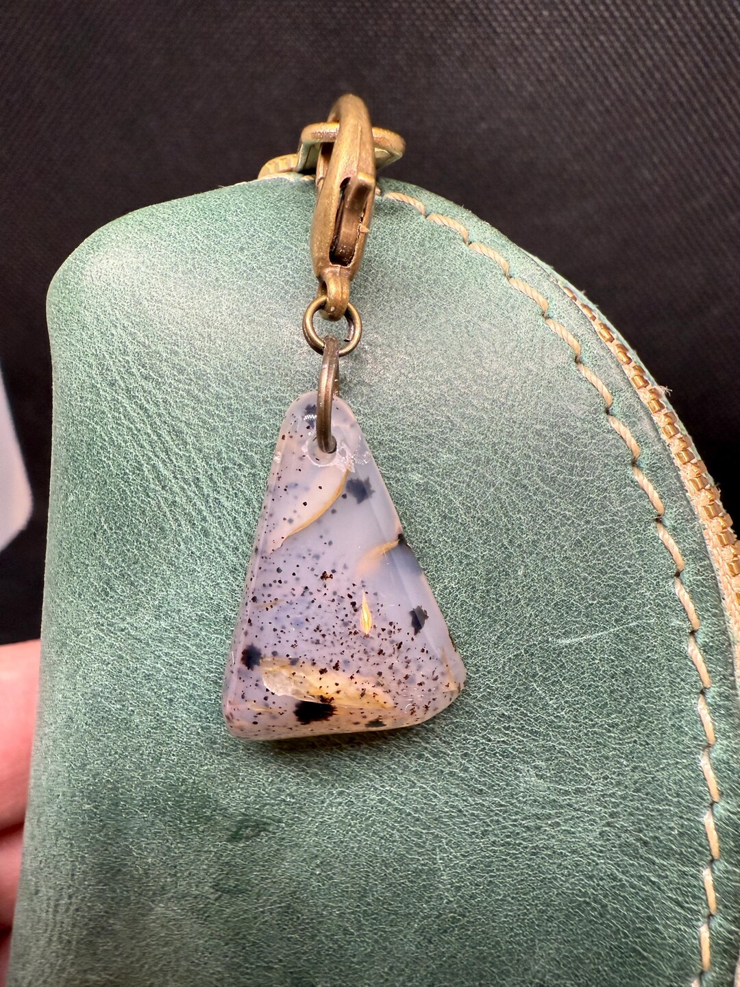 MA047 Montana Dendritic Agate Bag Flair - Etsy