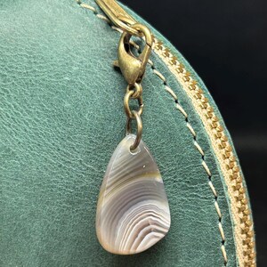 OA007 Botswana Agate Bag Flair - Etsy