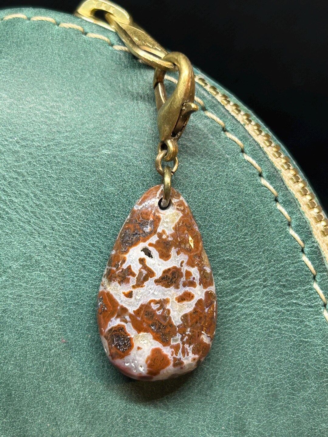 J044 Washington Coast Red Jasper and Agate Bag Flair - Etsy