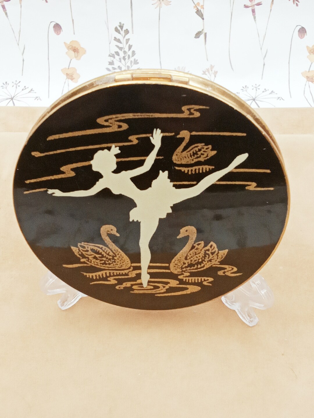 1960s Swan Lake Powder Compact Ballerina Ballet Dancers ,baron Coppelia ...