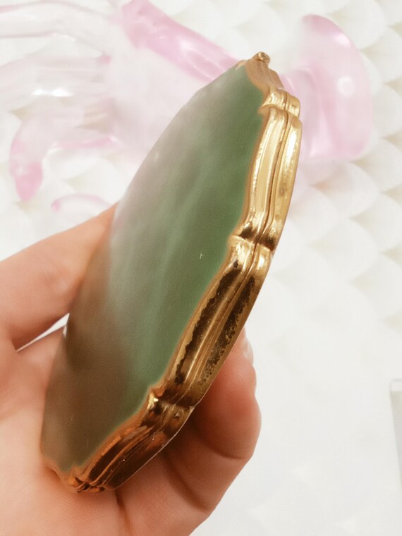 1960s Vintage Stratton Green Marble Design, Powder … - Gem