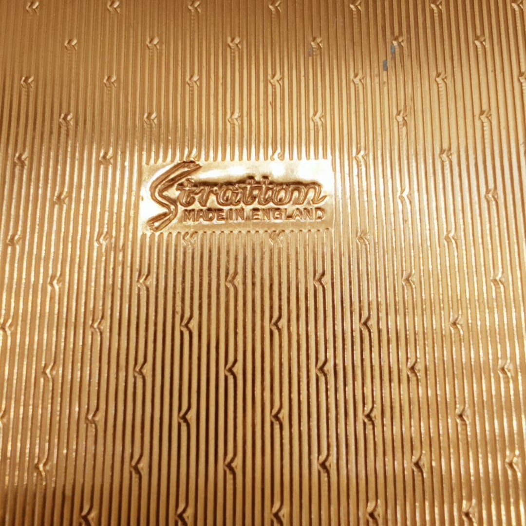 1960s/70s Stunning Vintage Stratton Brushed Goldtone Powder Compact 8cm ...