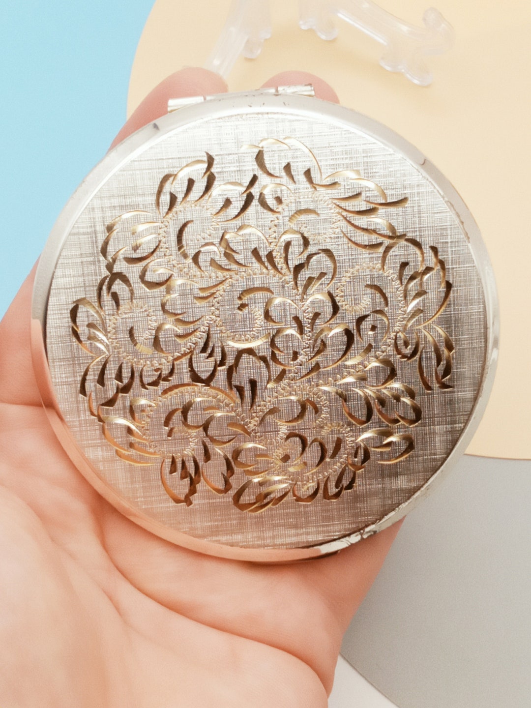 1960s Vintage Stratton Goldtone and Silverplated Engraved Powder ...