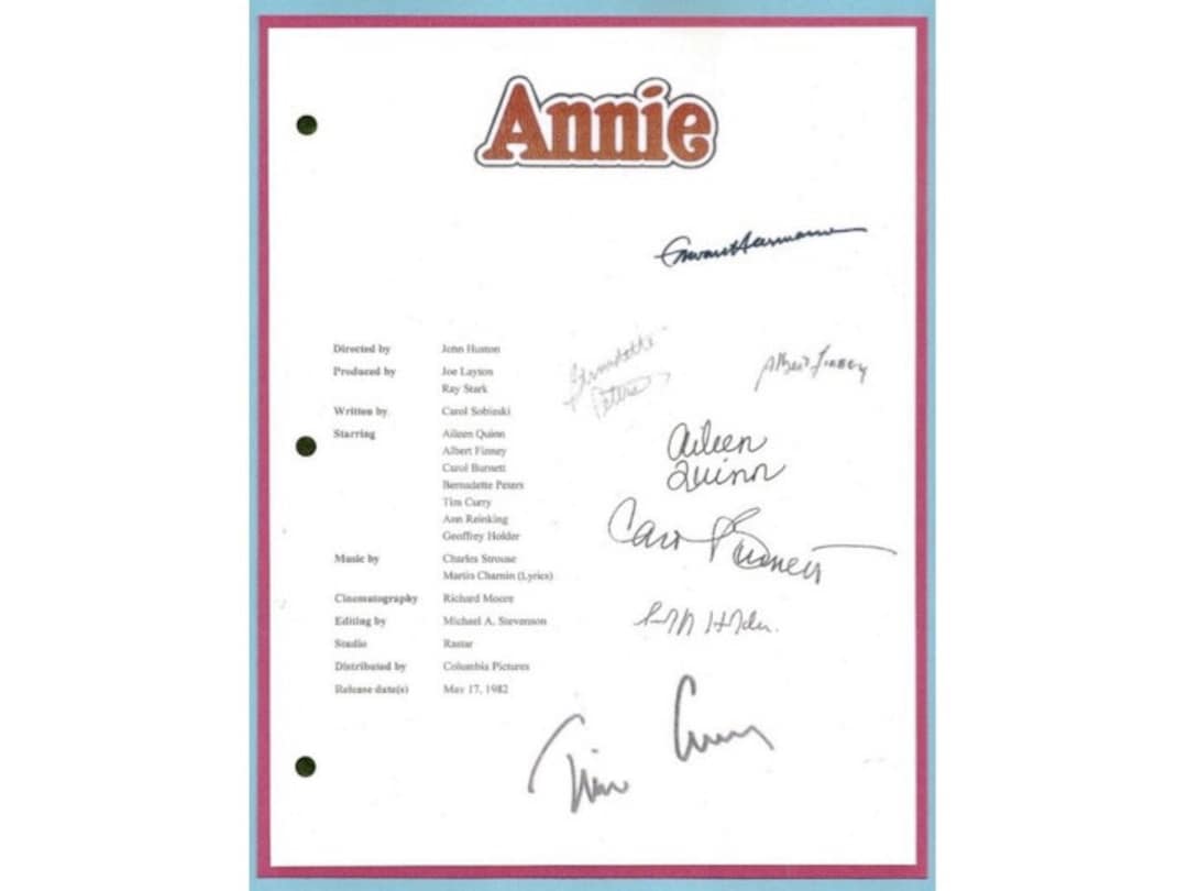 Annie Movie Script Screenplay Autographed Aileen Quinn, Albert Finney ...
