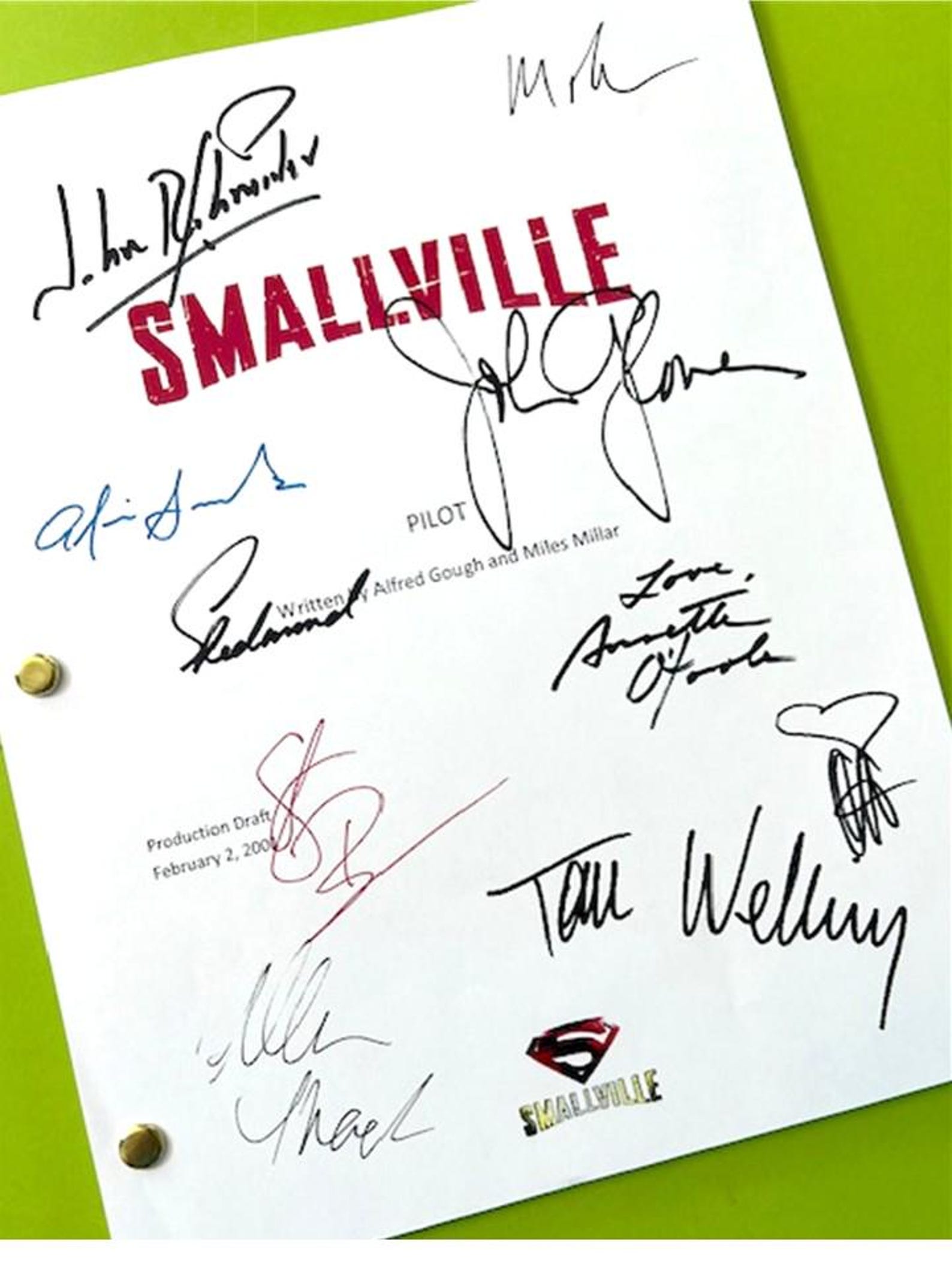 Smallville Pilot Signed TV Script Autographed: Tom Welling, Annette O ...