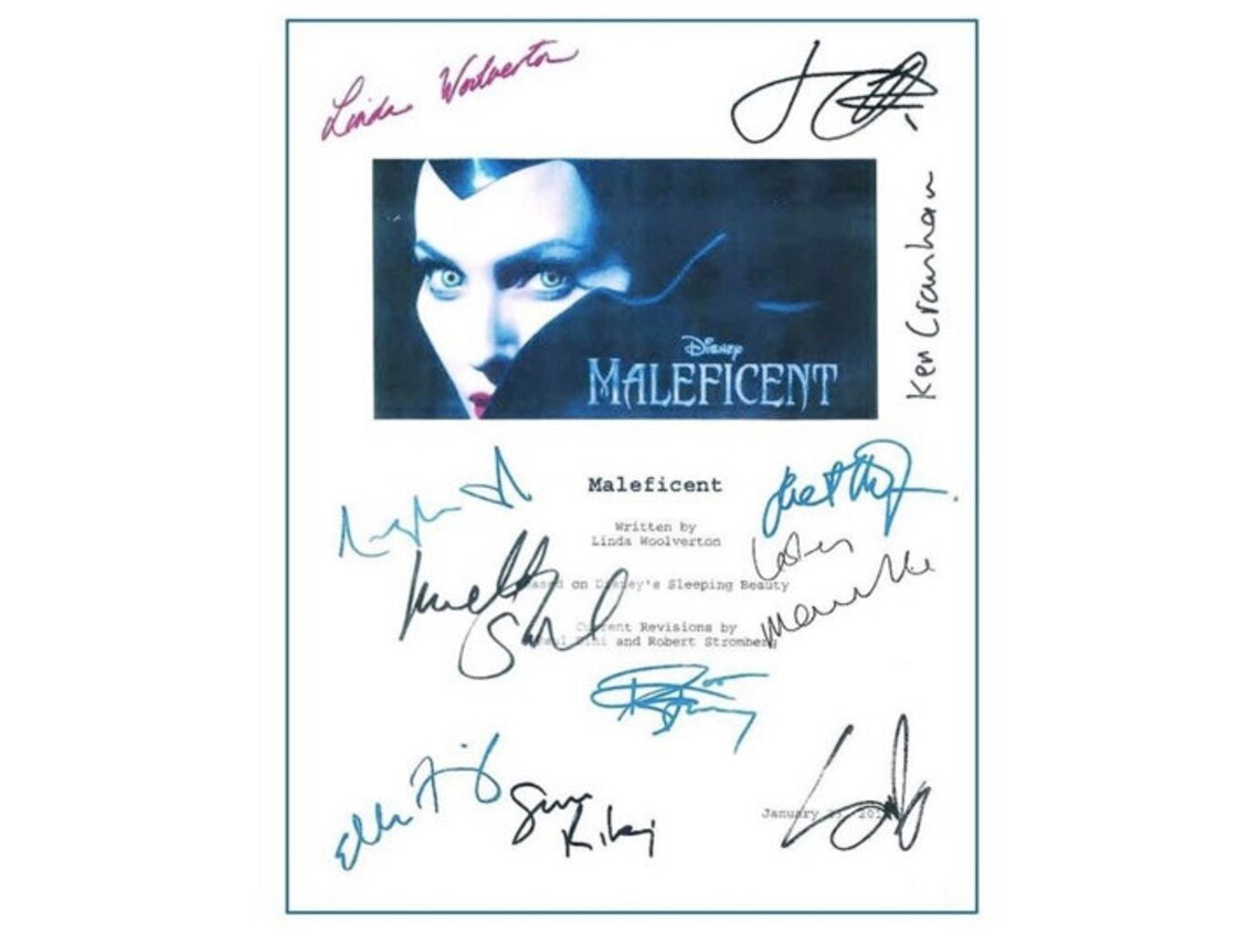Maleficent Movie Script Signed Screenplay Autographed: Angelina Jolie ...