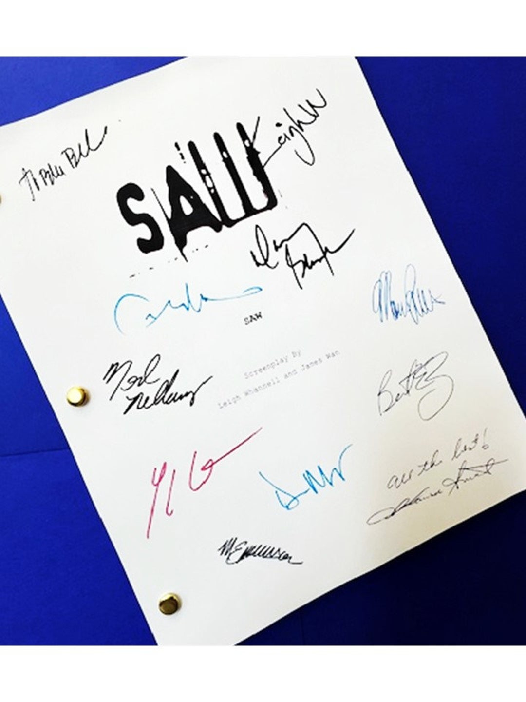 SAW Script Signed Leigh Whannel, Cary Elwes, Danny Glover, Ken Leung ...