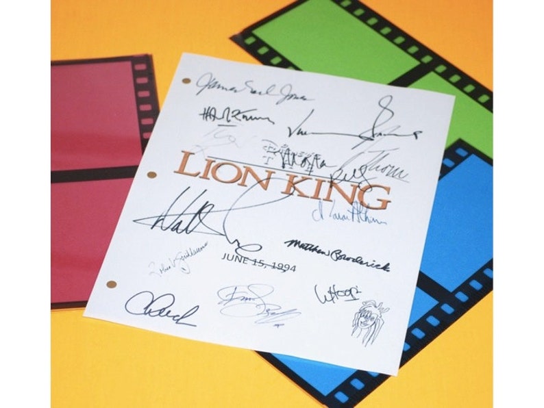 The Lion King Movie Screenplay Script Autographed: Jonathan Taylor ...