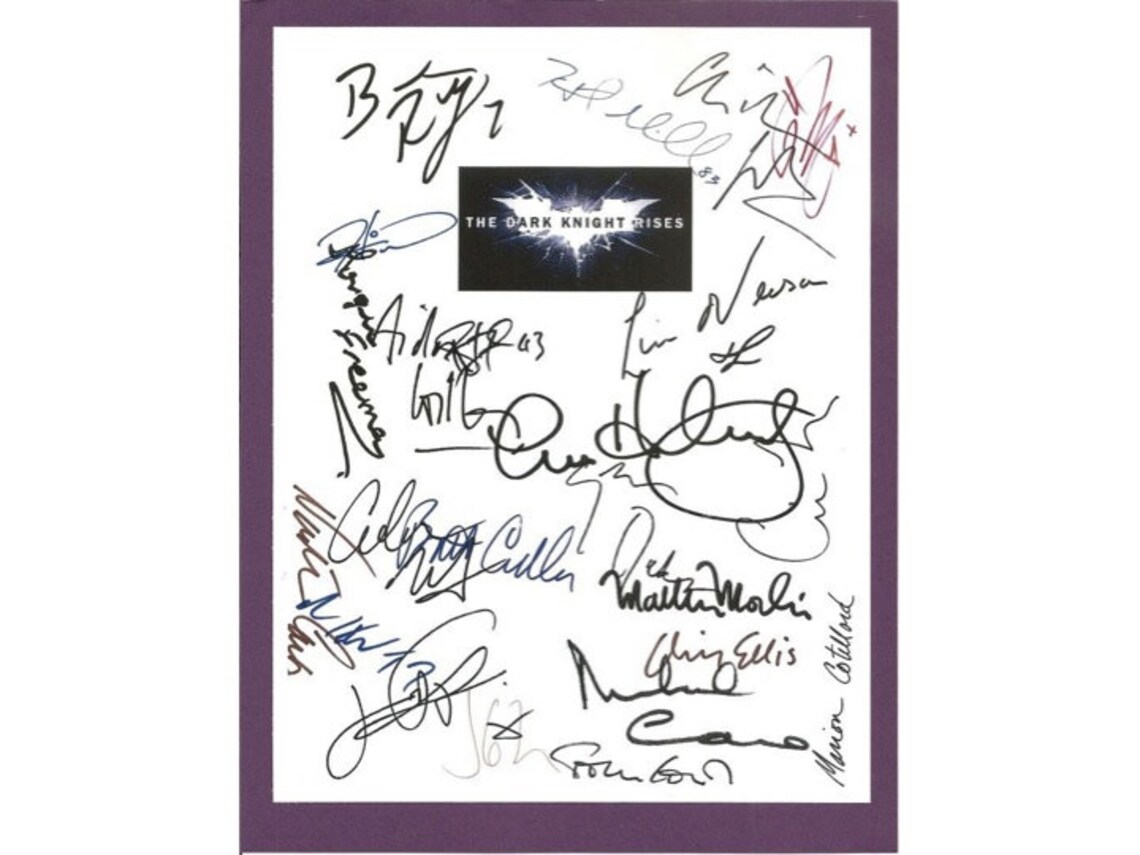 The Dark Knight Rises Movie Script Signed Screenplay Autographed ...