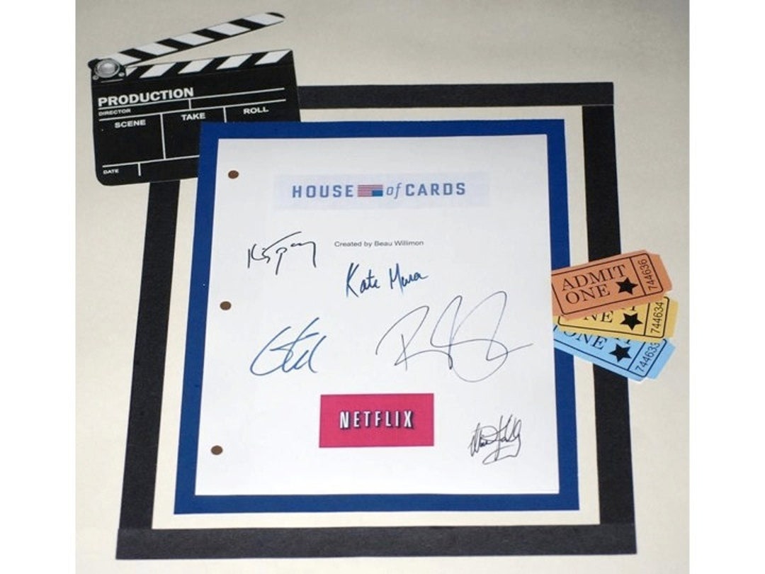 House of Cards Pilot Script Autographed: Kevin Spacey, Robin Wright ...