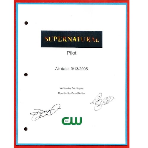 Suits Pilot Episode TV Script Autographed: Gabriel Macht - Etsy
