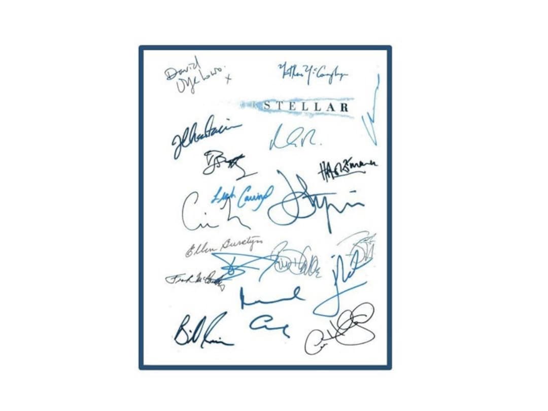 Interstellar Movie Script Autographed Signed Matthew Mcconaughey, Anne ...