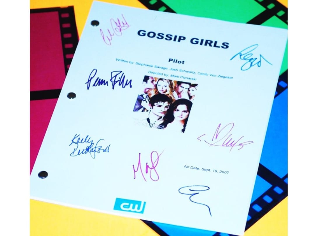 Gossip Girl TV Pilot Script Signed Reprint Blake Lively, Chace Crawford ...