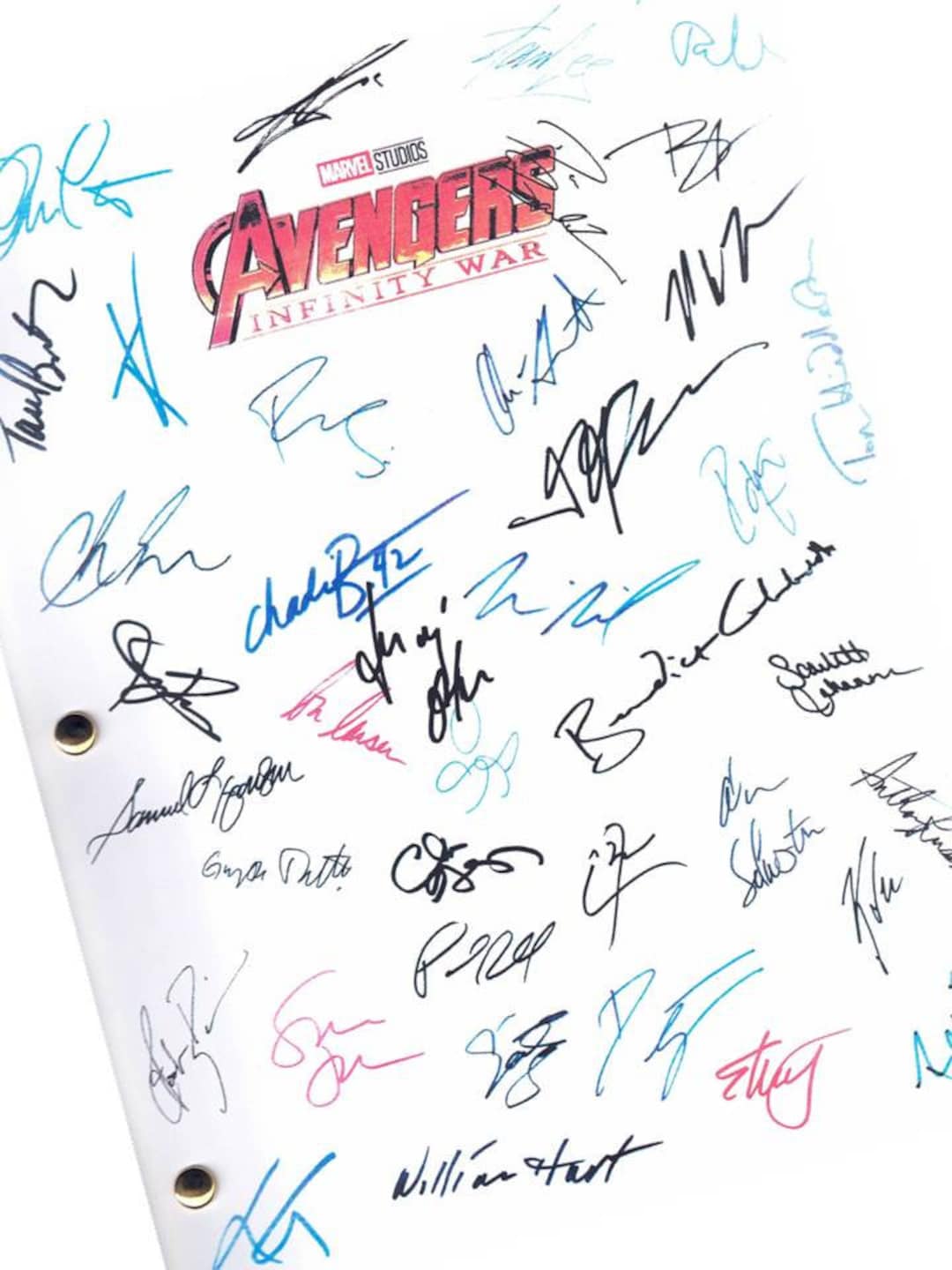 Avengers Infinity War Script Entire Signed 37x Robert Downey Jr., Mark ...