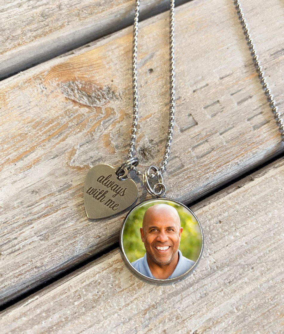 Personalised memorial necklace store