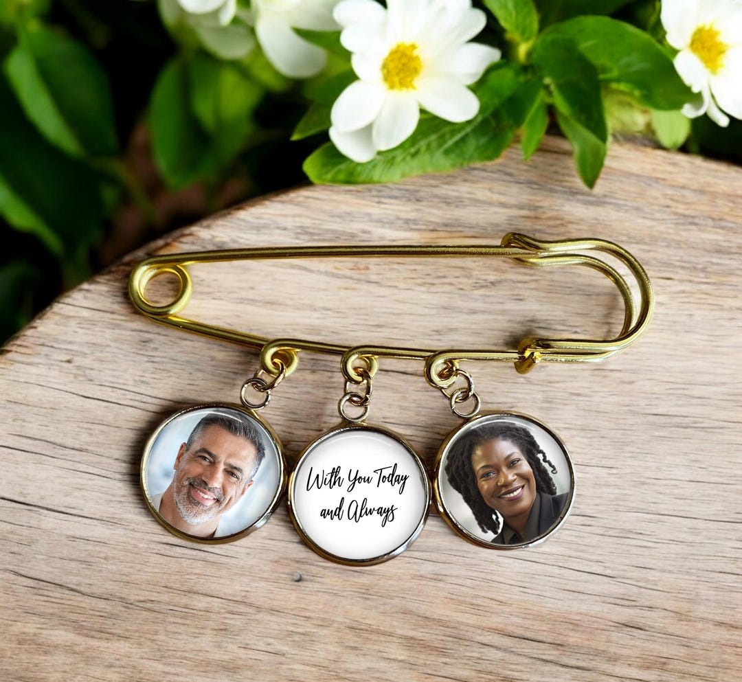 Custom Groom Boutonniere Pin – Wedding Photo Lapel Pin With 