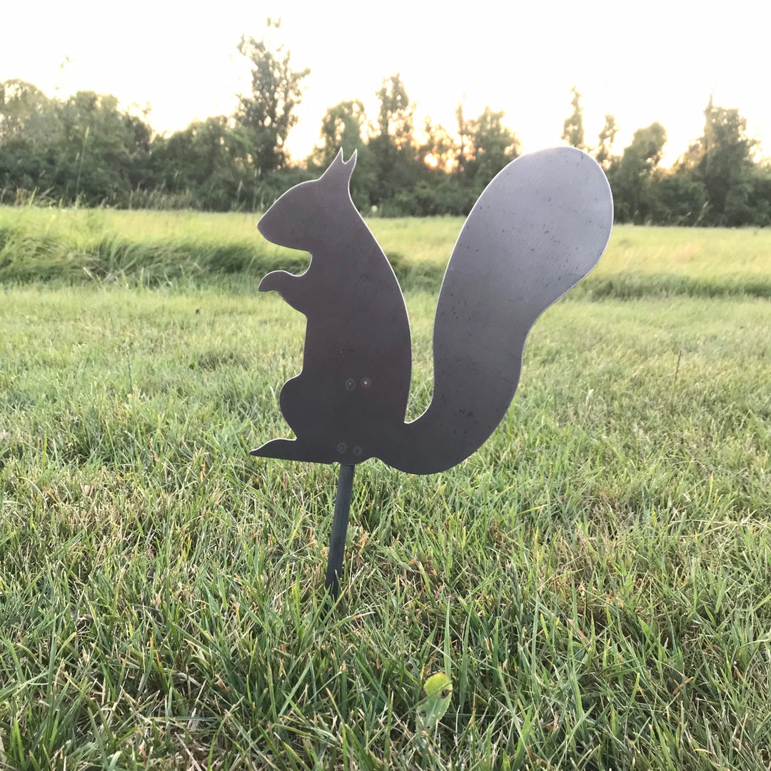 Steel Squirrel Lawn Stake / Garden Art / Squirrel / Lawn Art - Etsy