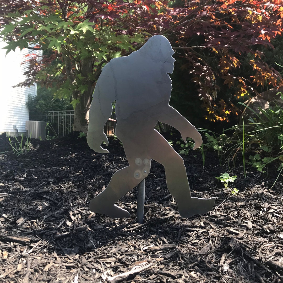 Big Foot/ Yeti / Abominable Snow Man /sasquatch / Industrial Lawn Art ...
