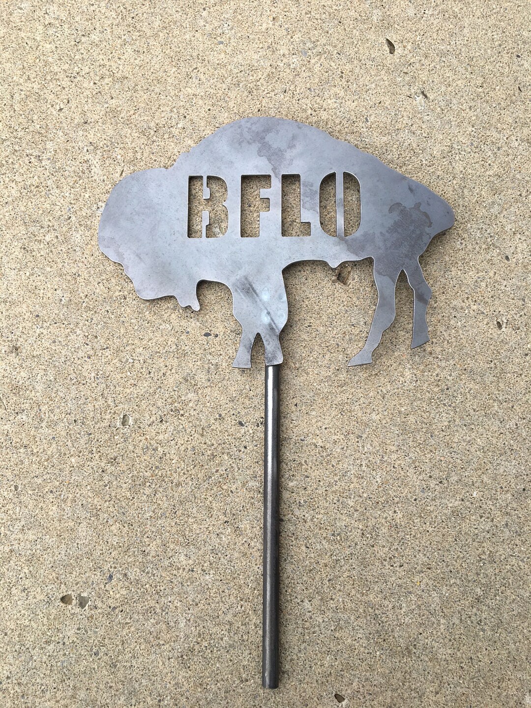 BFLO Standing Buffalo Metal Lawn Stake / Steel Yard Decoration ...