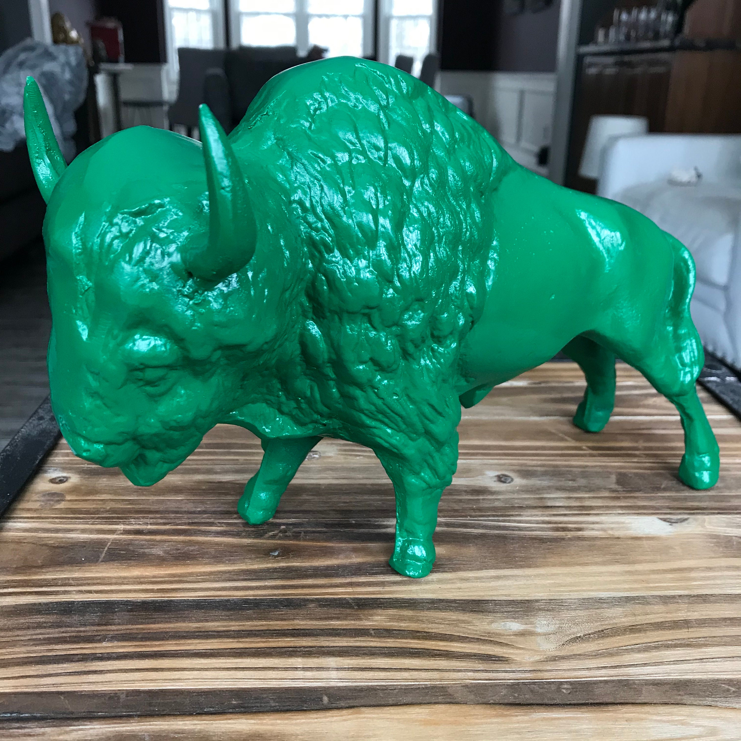 Metal Buffalo Statue / Statue / Bookends / Irish / Shamrock / - Etsy UK