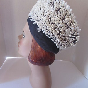 Vintage Hat 1960 Era Bubble Style Hat High Crown White Raffia Loops ...