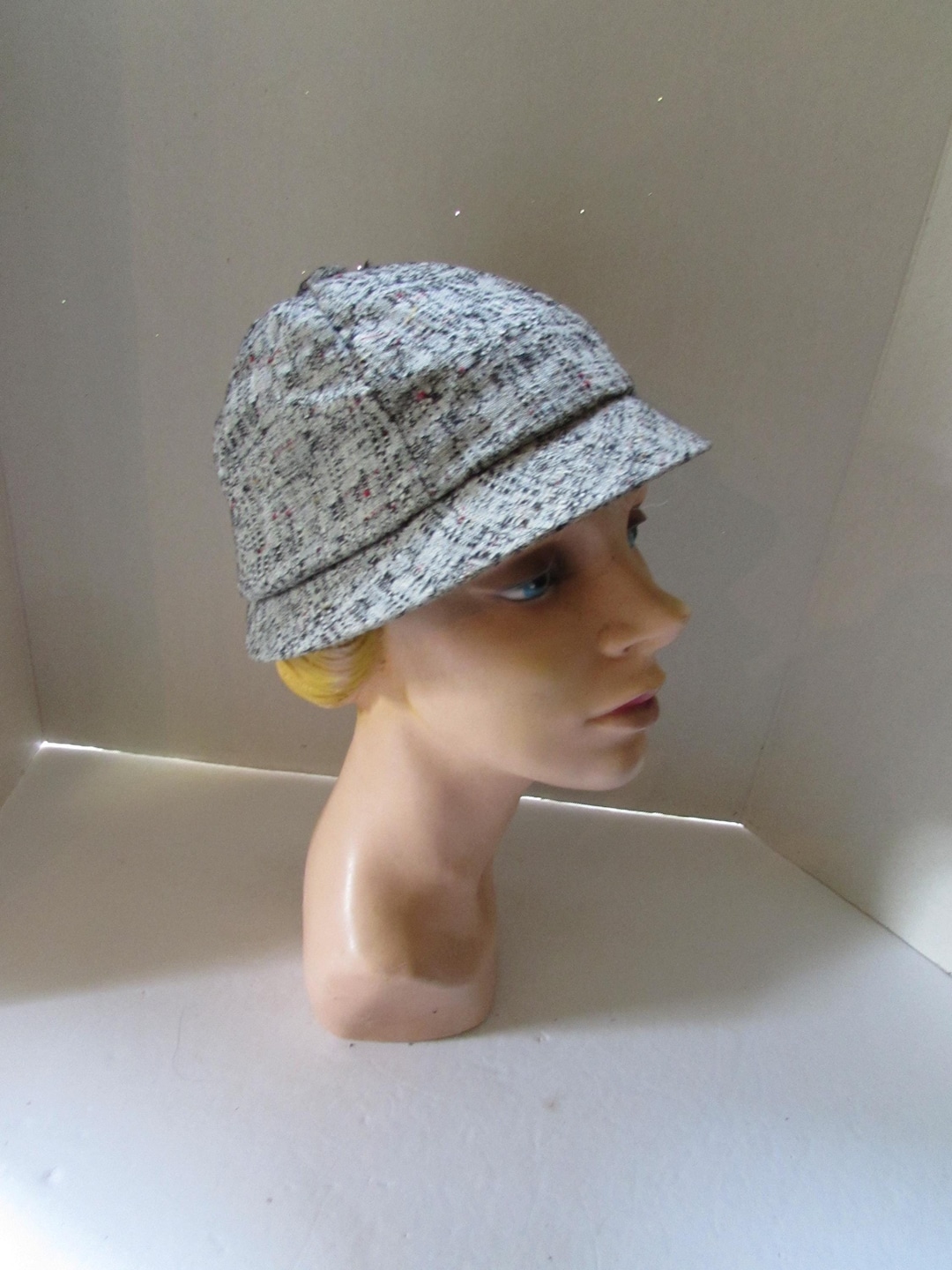 Vintage Hat Sleuth Style Deerstalker Style Gray Tweed Gored Shape Top ...