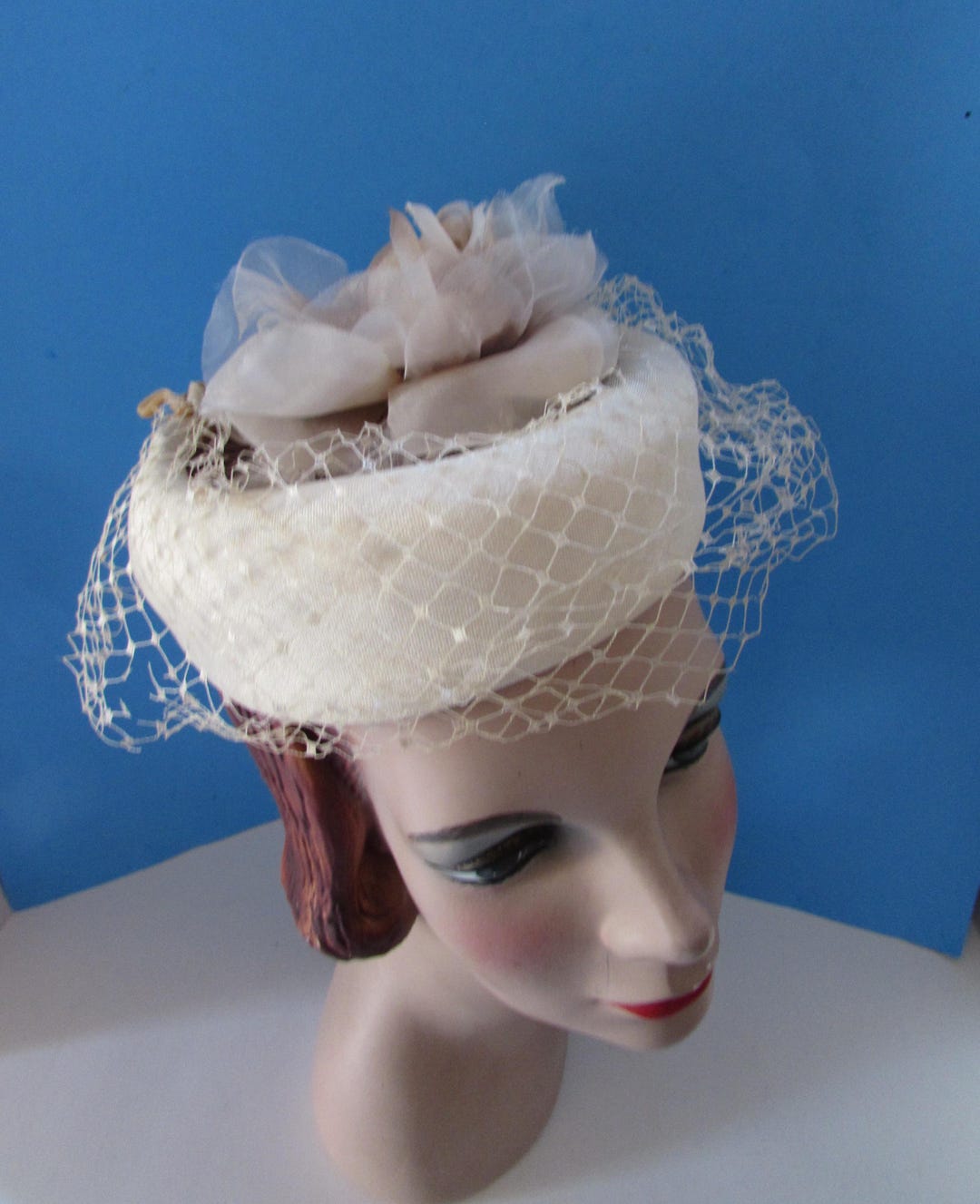 Vintage Hat Open Crown Pill Box Style Huge Organdy Rose Eye Length Veil ...