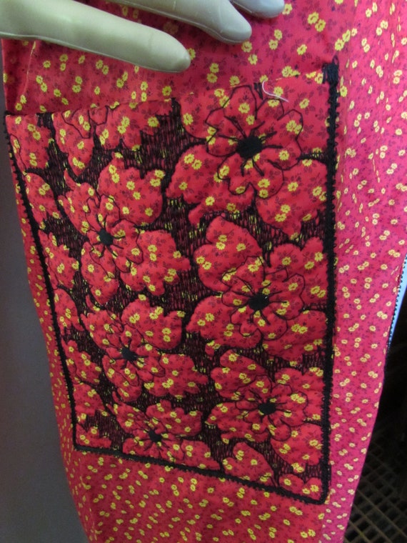 SALE Mid Century Vintage Duster Day Robe Red Yellow C… - Gem