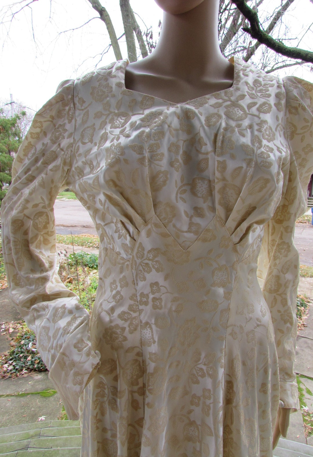 Vintage Wedding Gown Bridal Dress Candlelight Tone Flocked Satin Corset ...