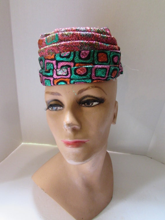 SALE Vintage Hat Metallic Thread Tiered Design Geomet… - Gem