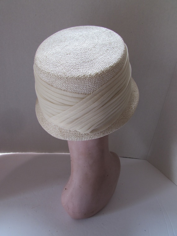 Vintage Hat Bucket Hat 1970 Style Cream Tone Milliner… - Gem