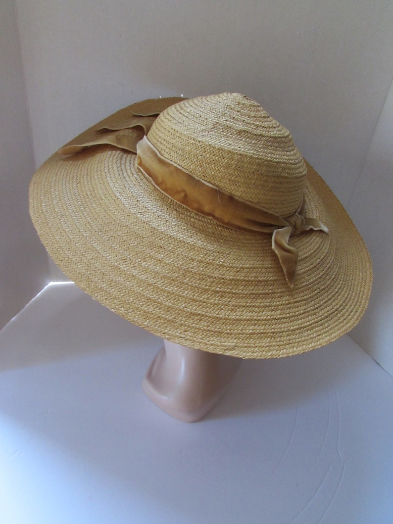 Vintage Hat Mid Century Style Portrait Hat Poppy Hats Maize Tone Gold ...